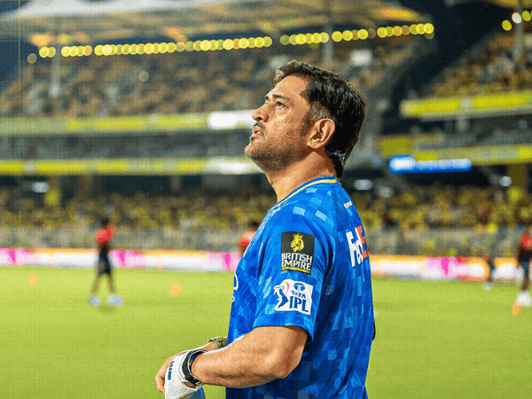 CSK vs RCB IPL 2025: MS Dhoni back with his lightning-fast stumping ...