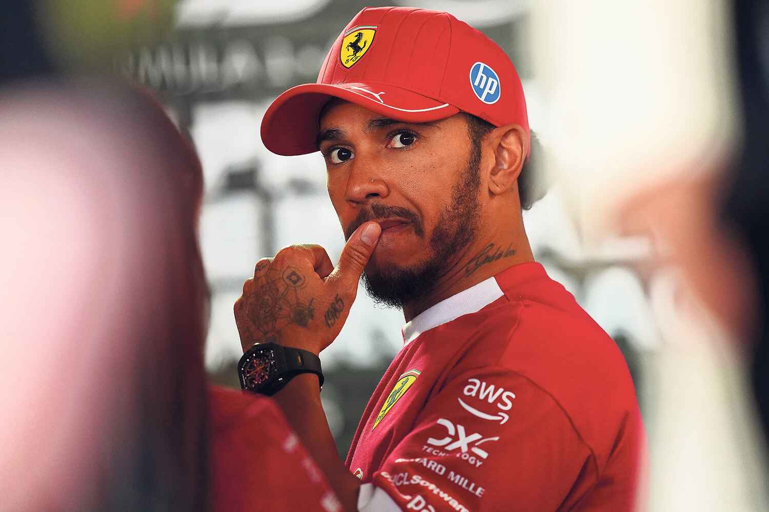 Are Ferrari and Lewis Hamilton in conflict? Former F1 principal hints